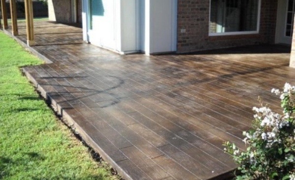 4 exemples de terrasse en béton décoratif